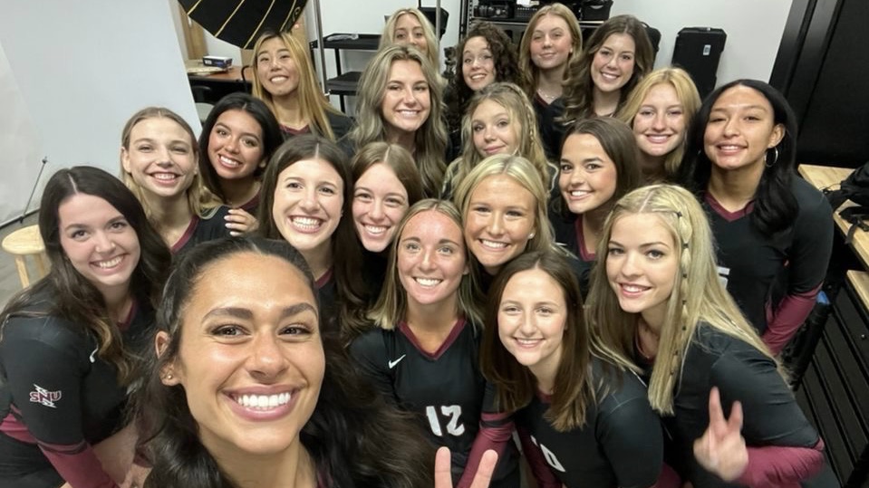 Volleyball Season Begins at SNU – The Echo