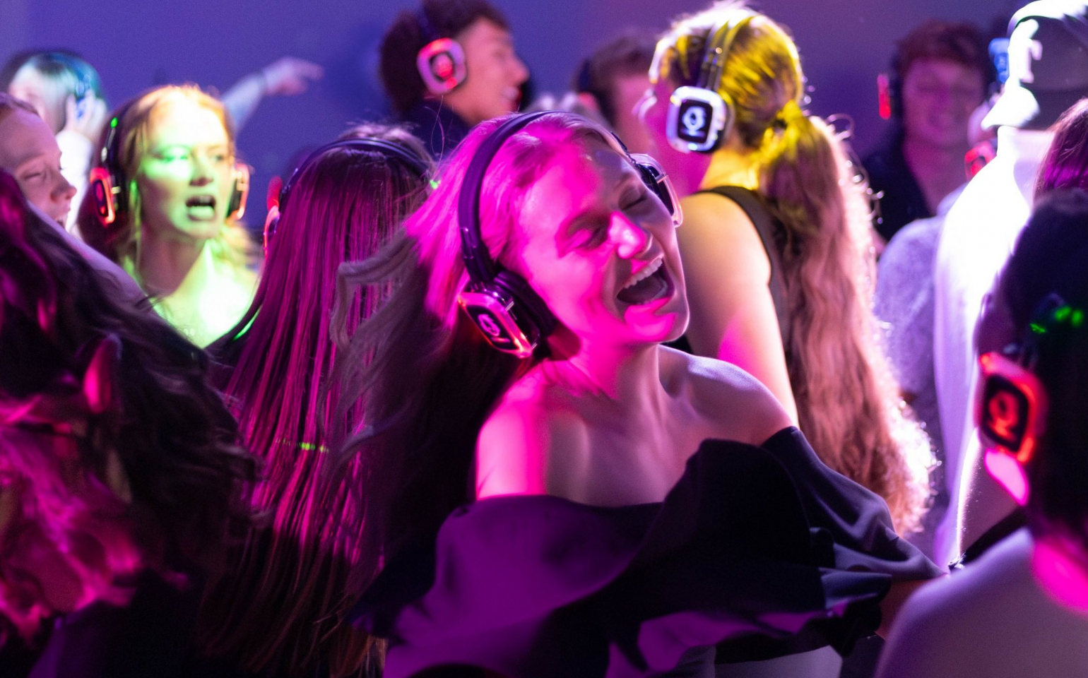 Laughs and Late-Night Dancing: Disco Night Shines Again at SNU – The Echo